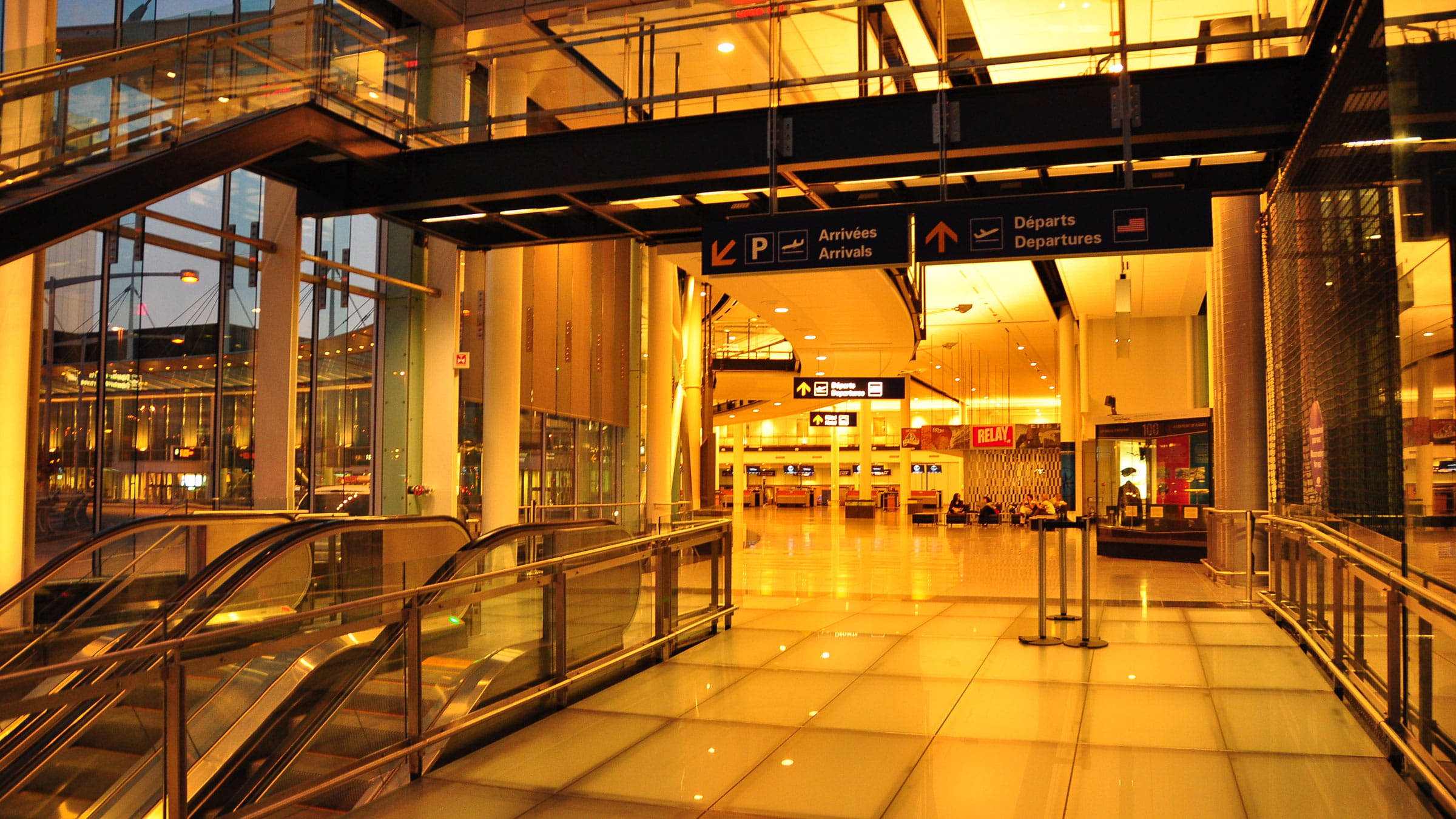 Transport depuis/vers l'aéroport de Montréal | Tremblant